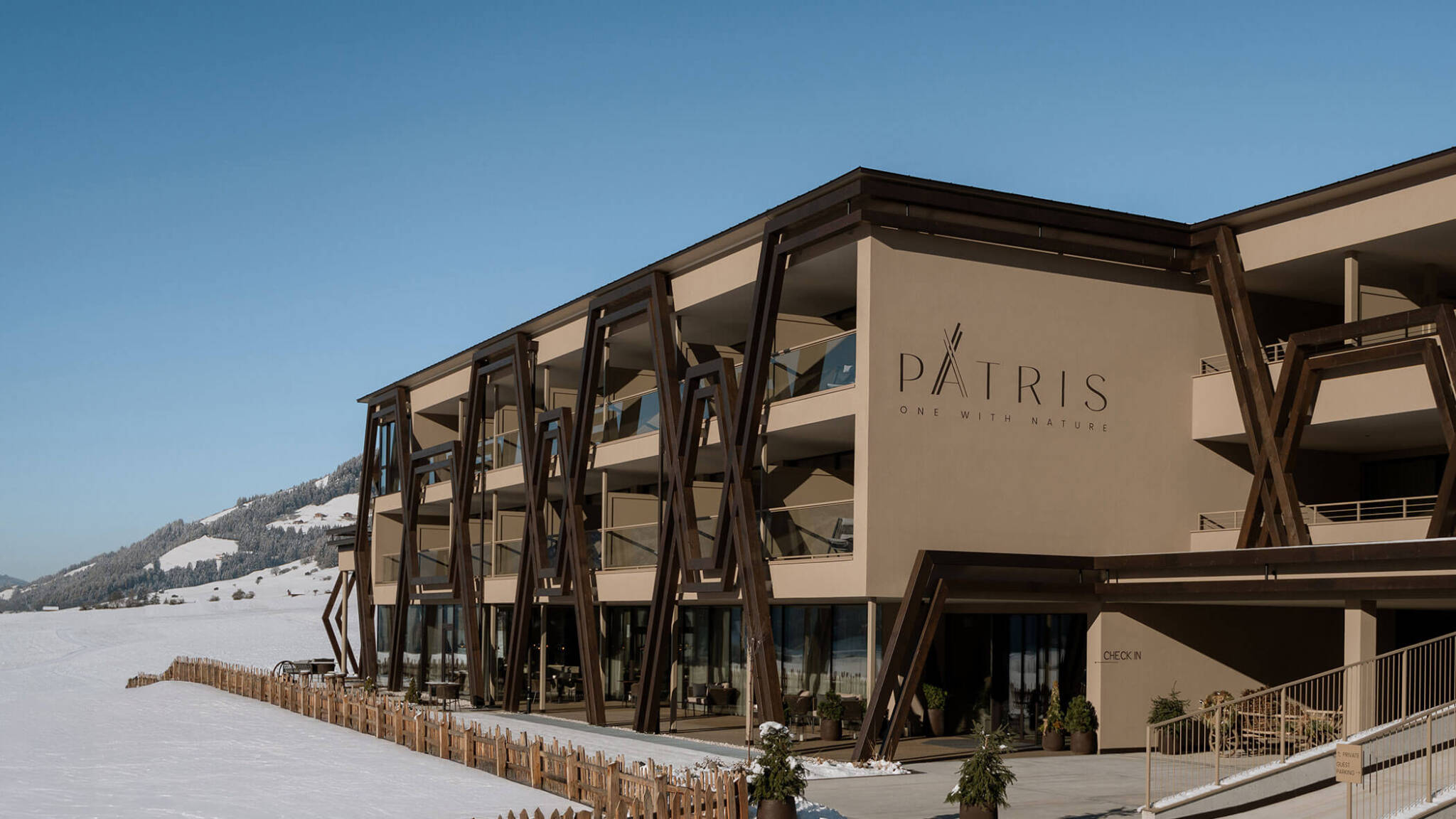 Hotel Patris ᐷ New Adults Only 4-star superior hotel in Dobbiaco